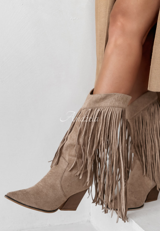 Zamszowe kozaki z frędzlami Night in Vegas beżowe